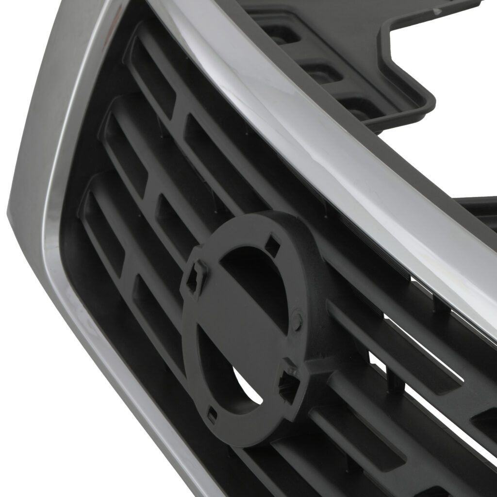 Nissan Navara D23 NP300 15-20 Front Grille - Chrome & Black | Hawk Parts
