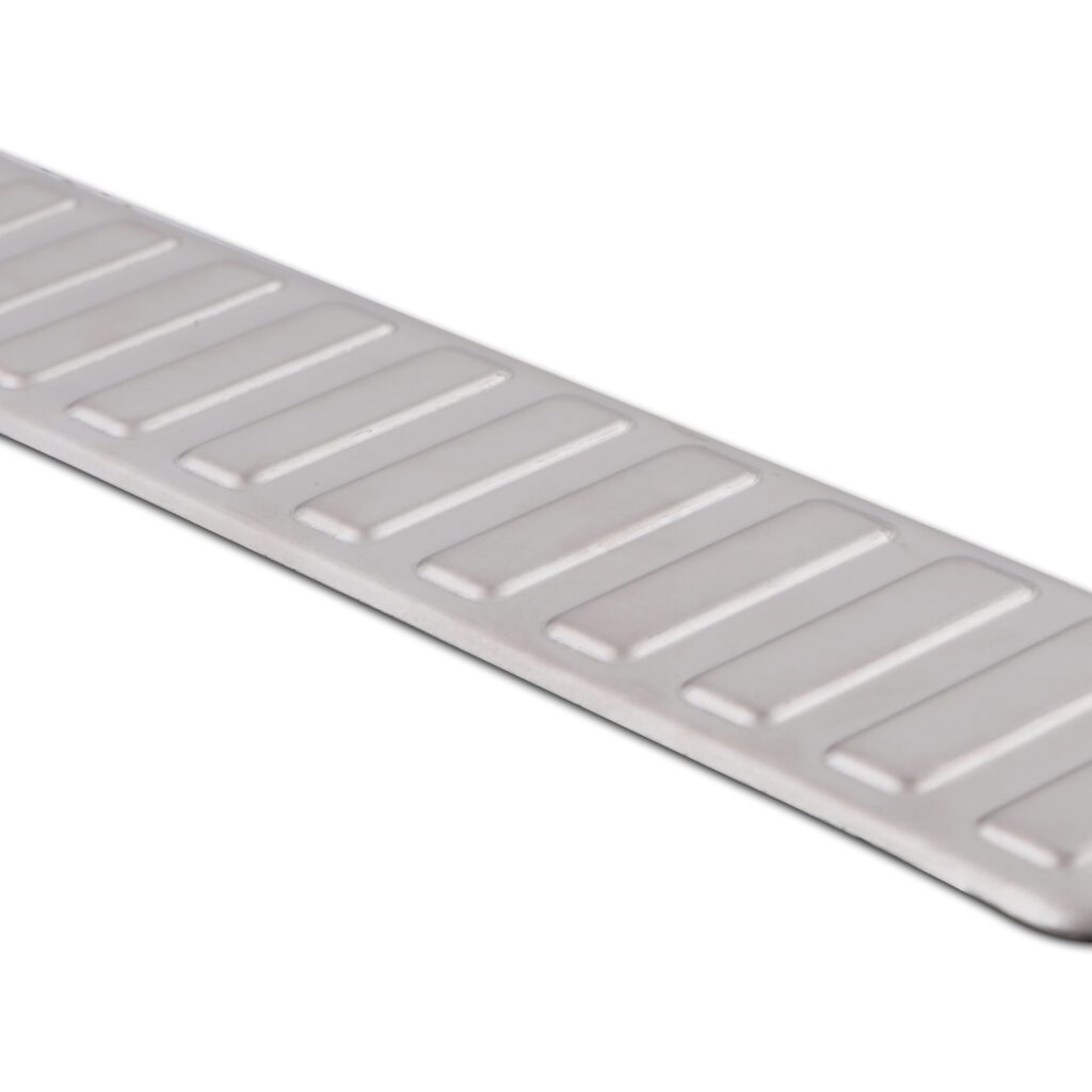 Land Rover Defender L663 2020+ Silver Rear Bumper Protector Cover ...