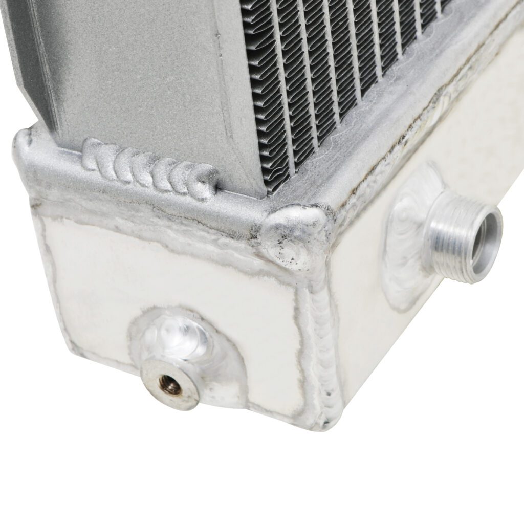 Hawk High Flow Alloy Radiator To Fit Land Rover Range Rover P38 2.5TD ...